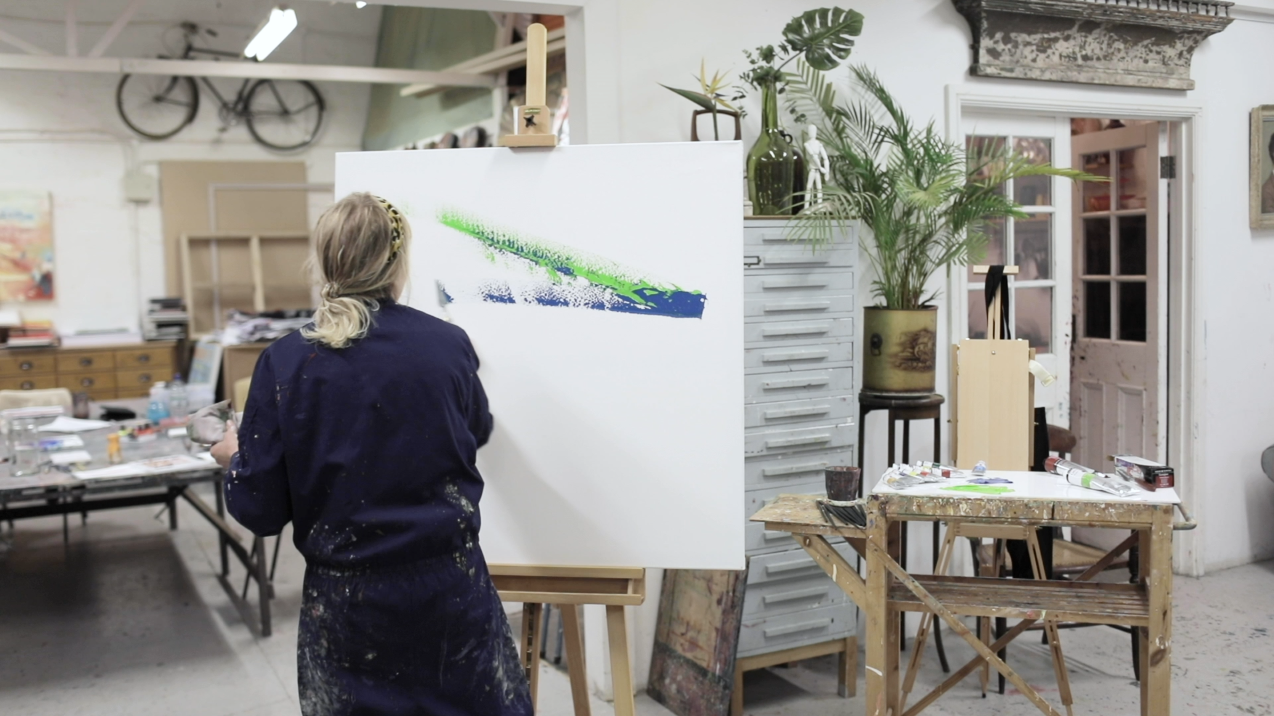 Understanding Different Canvas Types: Cotton vs Synthetic - Daler-Rowney