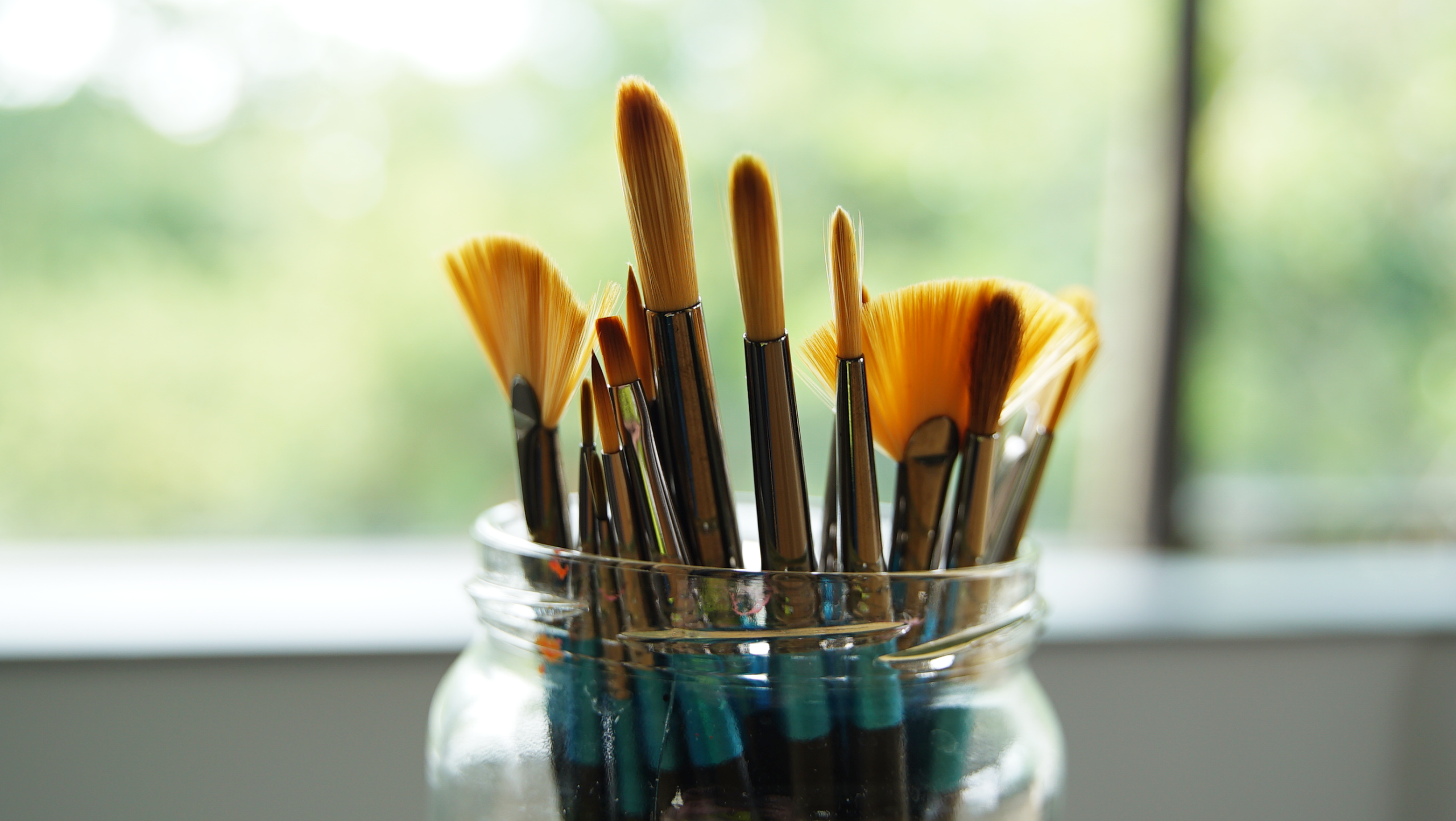 Choosing the Right Brush for Your Medium - Matching Brush Types to ...