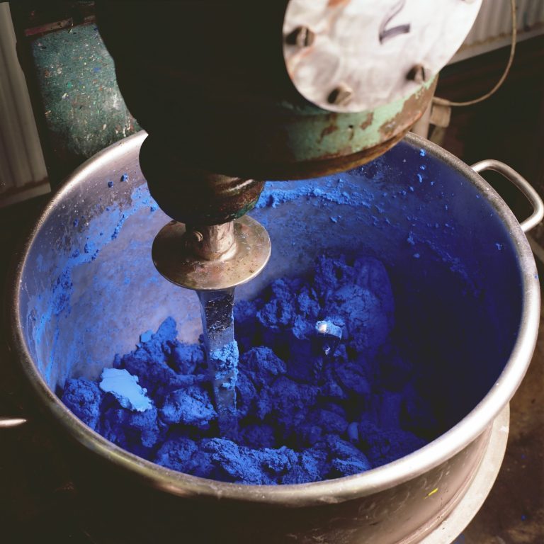 Understanding the Colour Wheel & Basic Mixing Techniques - Daler-Rowney