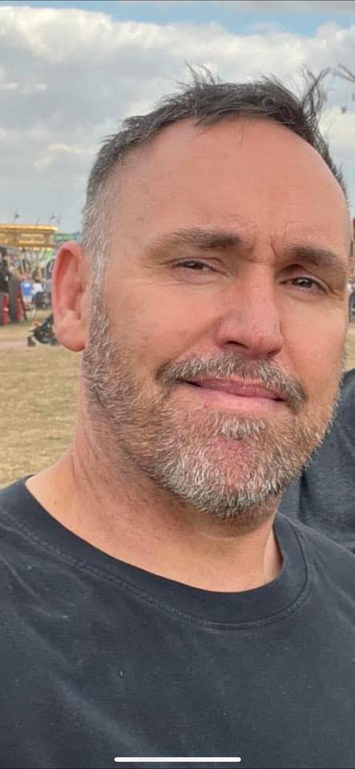 Understanding the Colour Wheel & Basic Mixing Techniques - Daler-Rowney